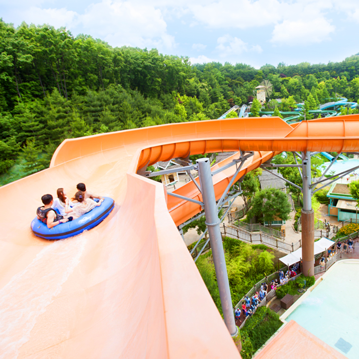 EVERLAND RESORT
